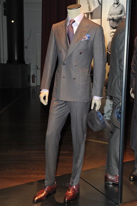 Kiton Mens Rtw Fall