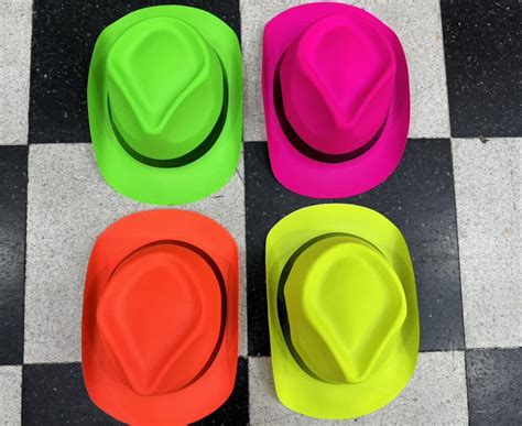 Sombrero Galera Tanguero Fluo Pl Stico Cotill N U Cotillon Yang