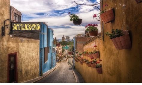 Atlixco famoso por sus flores y diversidad gastronómica Mexico Real