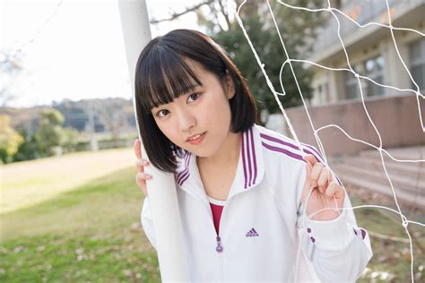 Anjyu Kouzuki Photo