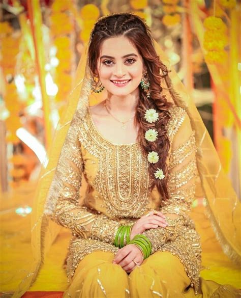 Top Color Choices For Mehndi Outfits For Brides To Be ShadiMall