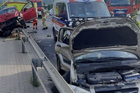 Serock Zderzenie dwóch samochodów osobowych przed mostem w Zegrzu