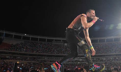 Anuncian la llegada a los cines la película de los shows de Coldplay en