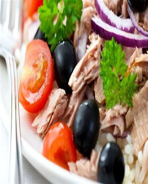 Salade niçoise rapide pour 2 personnes Recettes Elle à Table