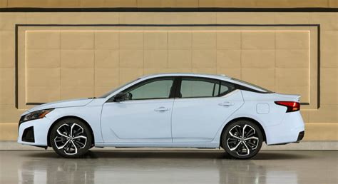 A Week With Nissan Altima Sr Vc Turbo The Detroit Bureau