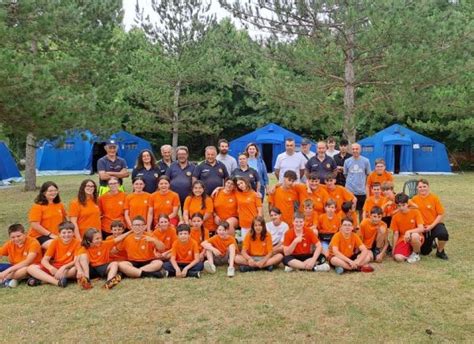 Montone Promosso A Pieni Volti Il Campo Estivo Della Protezione Civile