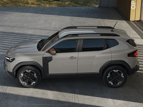 Neue Fahrzeuge Dacia Neuer Duster Vollhybrid HYBRID 140 Extreme