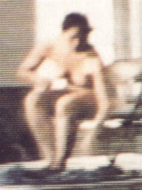 Naked Anica Dobra In Spieler