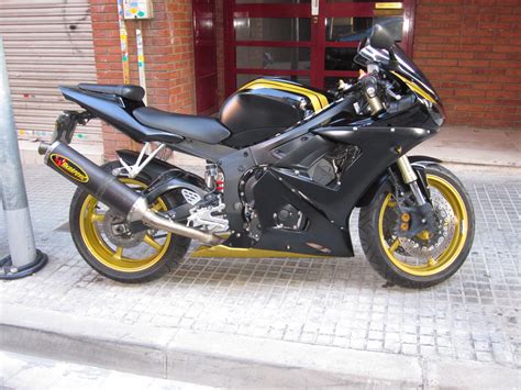 By JC Pintura Moto Yamaha R6