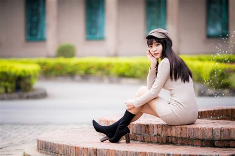 Asian Sitting Dress Legs Glance Bokeh Beautiful Hd Phone