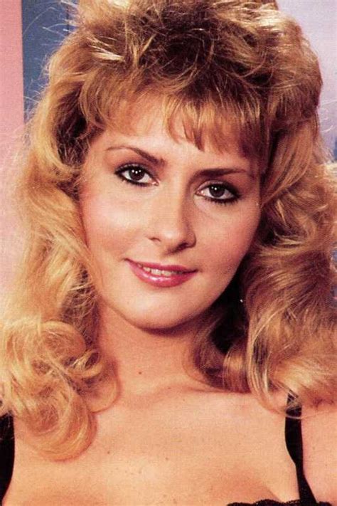 Tanya Foxx Photo 2 Goldposter
