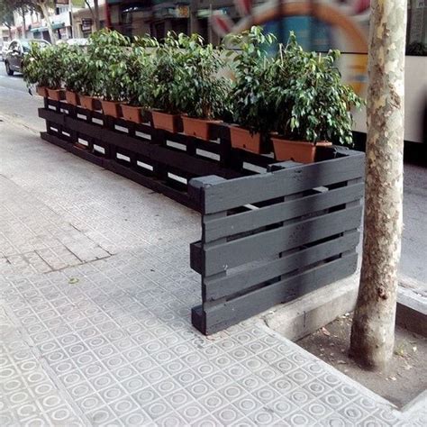 12 Impressive Pallet Fence Ideas Anyone Can Build Artofit