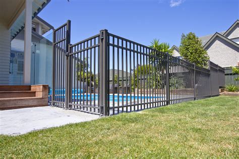 7 Reasons To Choose An Aluminium Fence HomePlus NZ