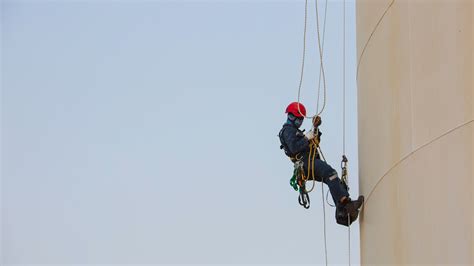 La Importancia De Un Abogado Especialista En Accidentes Laborales