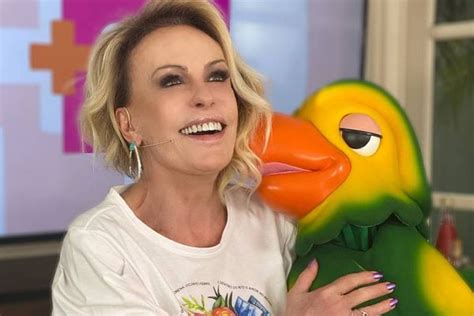 HZ Filho do Louro José aparece no Mais Você e emociona Ana Maria