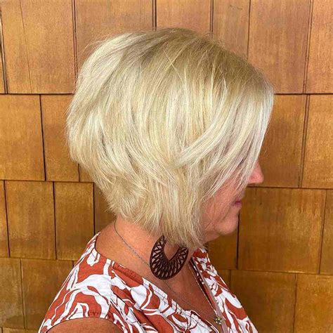 Stufig Fransig Frisuren Für Frauen ab 50 Jünger Machen