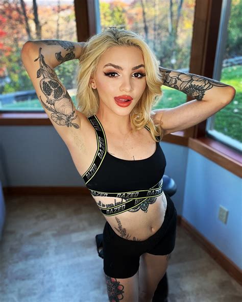 TW Pornstars Lola Fae S Corp Twitter Lets Have Some Fun 7