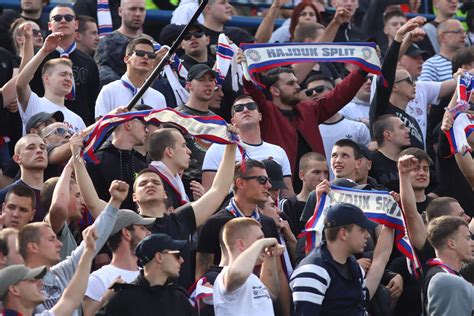 Slobodna Dalmacija Evo kako je Torcida ispratila igrače nakon pobjede