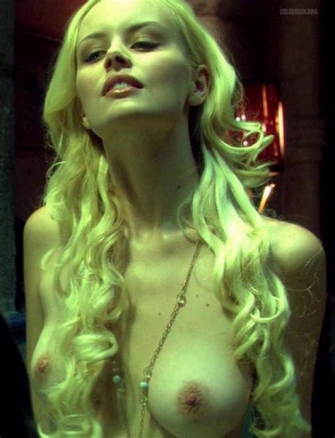 Helena Naked Telegraph