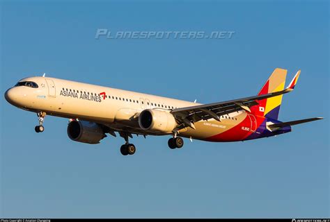 HL8510 Asiana Airlines Airbus A321 251NX Photo By Aviation Changxing