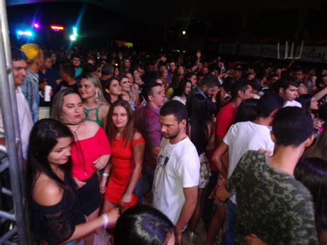 Confira Como Foi O Show Do Cantor Mano Walter No Global Em Pedreiras MA