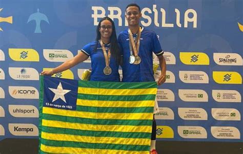 Atletas de badminton escolar de Teresina são destaques em competições