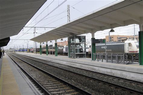 Renfe realizó 9 152 asistencias en Navarra en 2014 a través de Atendo