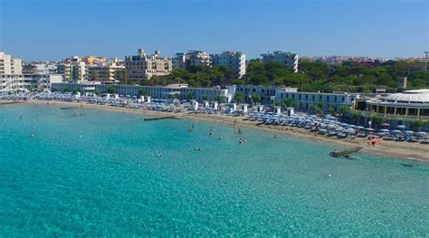 Le 5 spiagge più belle vicino a Gallipoli Tourism Italia