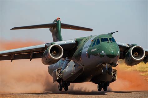 Embraer apresentou o KC 390 para Força Aérea da Nigéria Força Aérea