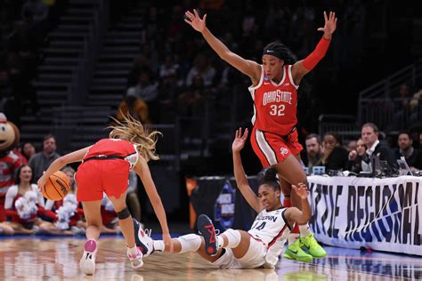 UConn Women S Final Four Streak Snapped It S A Terrible Loss