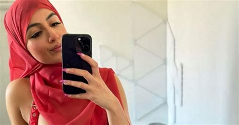 Brit Mia Khalifa Who Swapped Muslim Life For Racy Content Branded The Devil Flipboard