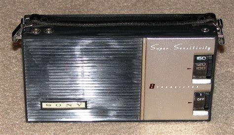 Vintage Sony Transistor Radio Model TR 84 AM Band 8 Transistors