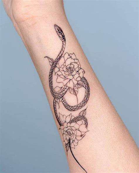 Fascinating 30 Meaningful Forearm Tattoos For Women News0days