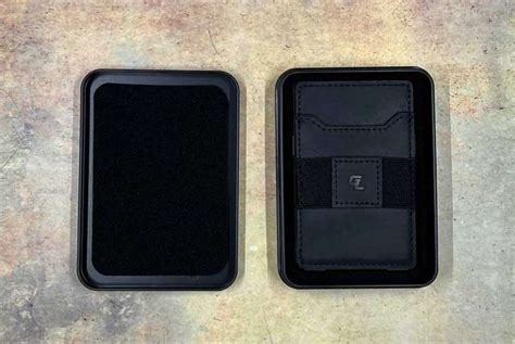 Groove Life Groove Wallet Review Quickly Ejects Your Cards With A