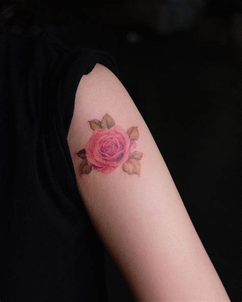 25 Birth Flower Tattoos That Celebrate Each Month Of The Year