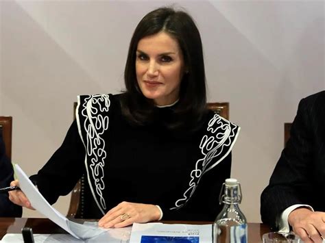 La Reina Letizia Cumple A Os Trabajando Y Sin Celebraciones Oficiales