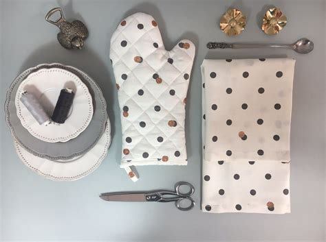 Torchon et gant de cuisine tuto couture pour apprendre à coudre Coin