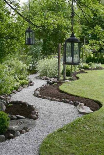 40 Simply Amazing Walkway Ideas For Your Yard Page 34 Gardenholic