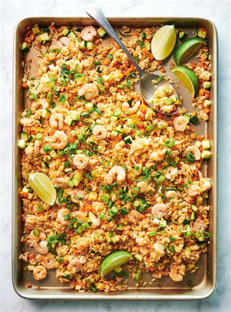 Riz Frit Aux Crevettes Sur Une Plaque RICARDO