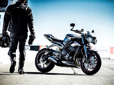 2017 Triumph Street Triple Range Unveiled Naked Roadster Now Comes In