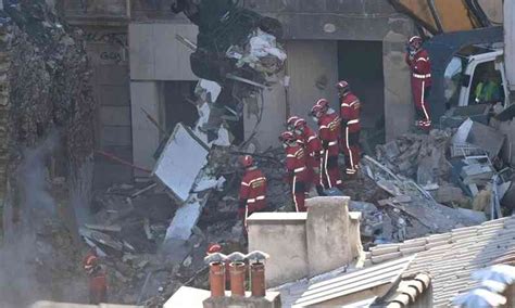 França edifício desaba em Marselha e deixa pelo menos cinco feridos