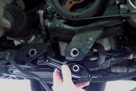 Soportes del motor del automóvil Para qué sirven Fallas Diagnostico