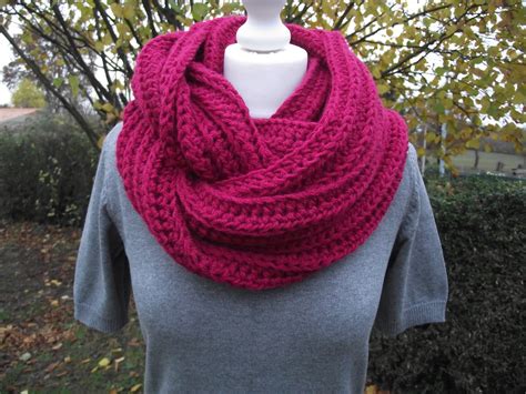 Crochet et tricot pour débutantes Snood femme au crochet
