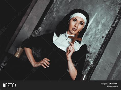 Imagen Y Foto Sexy Nun Prays Prueba Gratis Bigstock