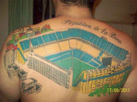 Pin De Franco En Futbol Fobal Football Associated Football