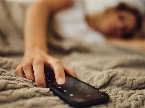 Doctor Shares Perfect Morning Routine Says Snooze Buttons Should Be