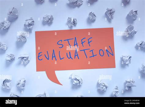 Affiche l évaluation du personnel Business IDEA clarifie l orientation