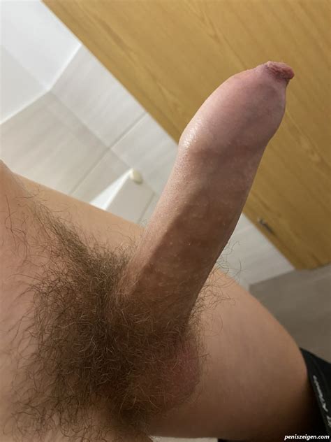 Junger Schwanz Mit Vorhaut Kostenlose Penis Bilder Und Schwanzfotos