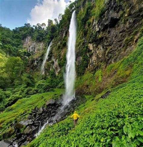 Tak Hanya Memanjakan Mata Wisata Air Terjun Cileat Curug Subang Ini