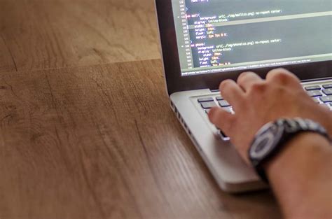 5 Prospek Kerja Teknik Informatika Yang Sangat Menjanjikan Maranatha News